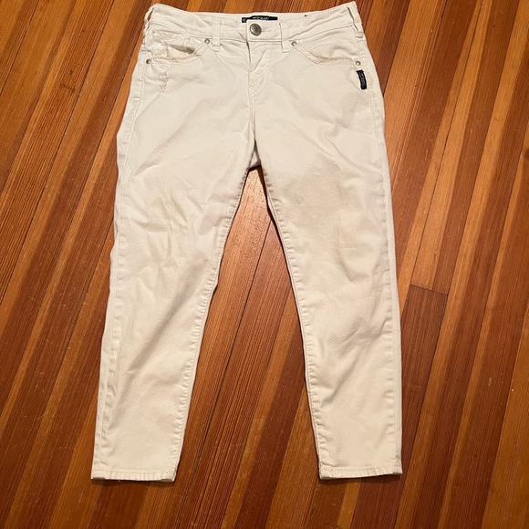 Silver Jeans | Pants & Jumpsuits | Capri White Denim Pant | Poshmark